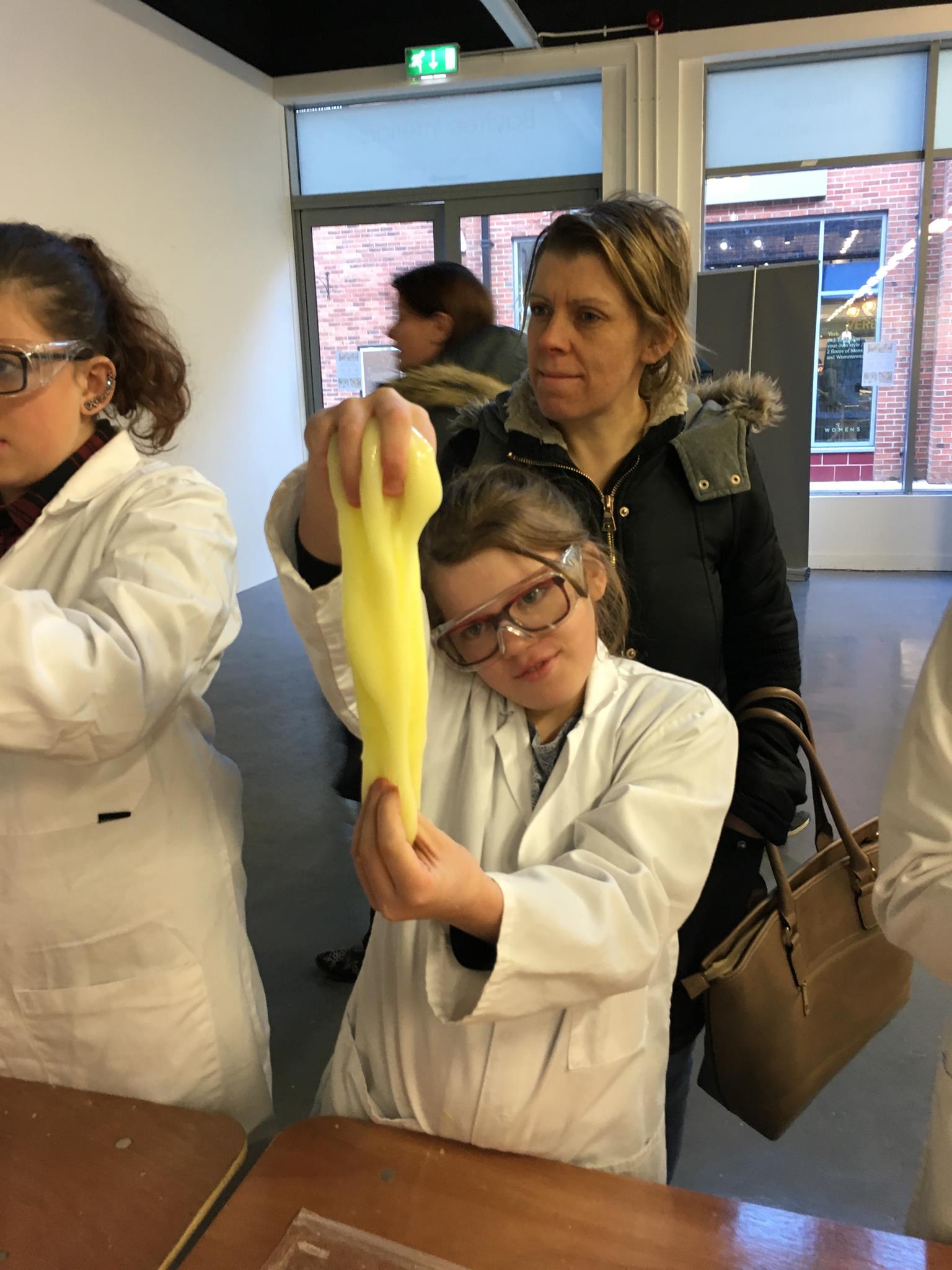 Jelly Worms & Slime Workshop (age 5-14yrs) – Various times - Flemingate ...